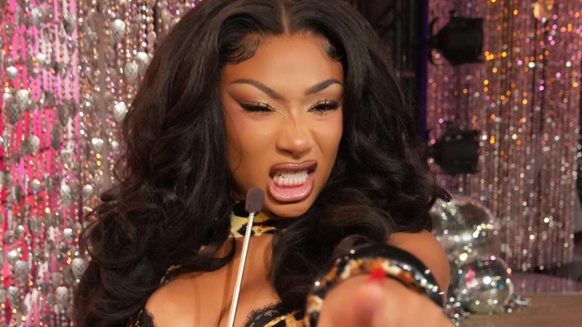 Megan Thee Stallion Goes Wild in True Religion Crop Top & Micro Shorts ...