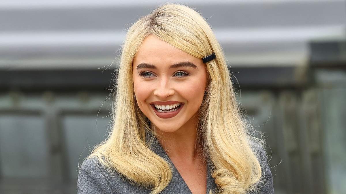 Sabrina Carpenter Is Nearly Unrecognizable in Mini Shorts for Magazine ...