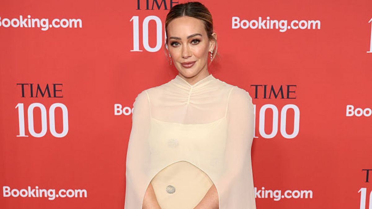 Hilary Duff’s Fully See-Through SKIMS Top Reveals Riot Swim Bikini for ...