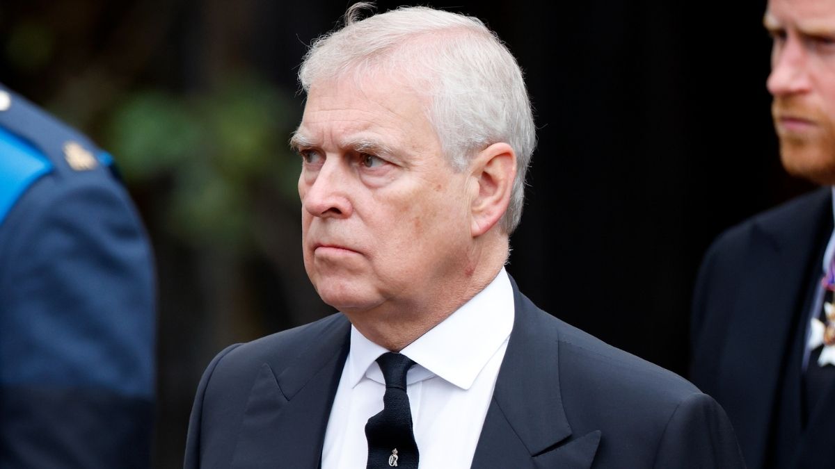 'Lonely' Ex-Prince Andrew Feels His Life Has 'Turned Upside Down ...