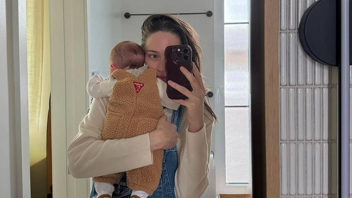 Elsie Hewitt Gets Real About Motherhood Not Being Perfect but Still ...