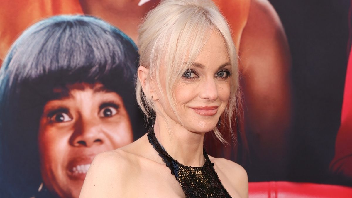 Anna Faris' Cutout-Heavy Dress Leaves No Room for Playing It Safe at ...