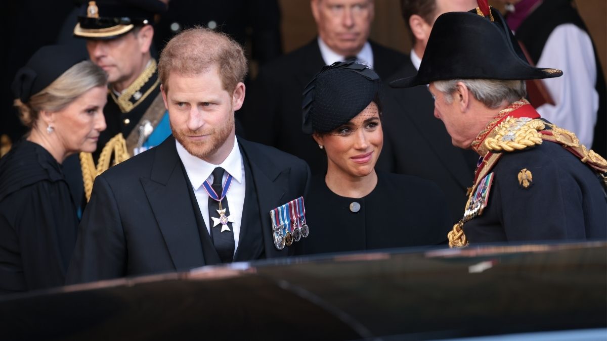 King Charles Waited to 'Evict' Prince Harry & Meghan Markle — Source ...