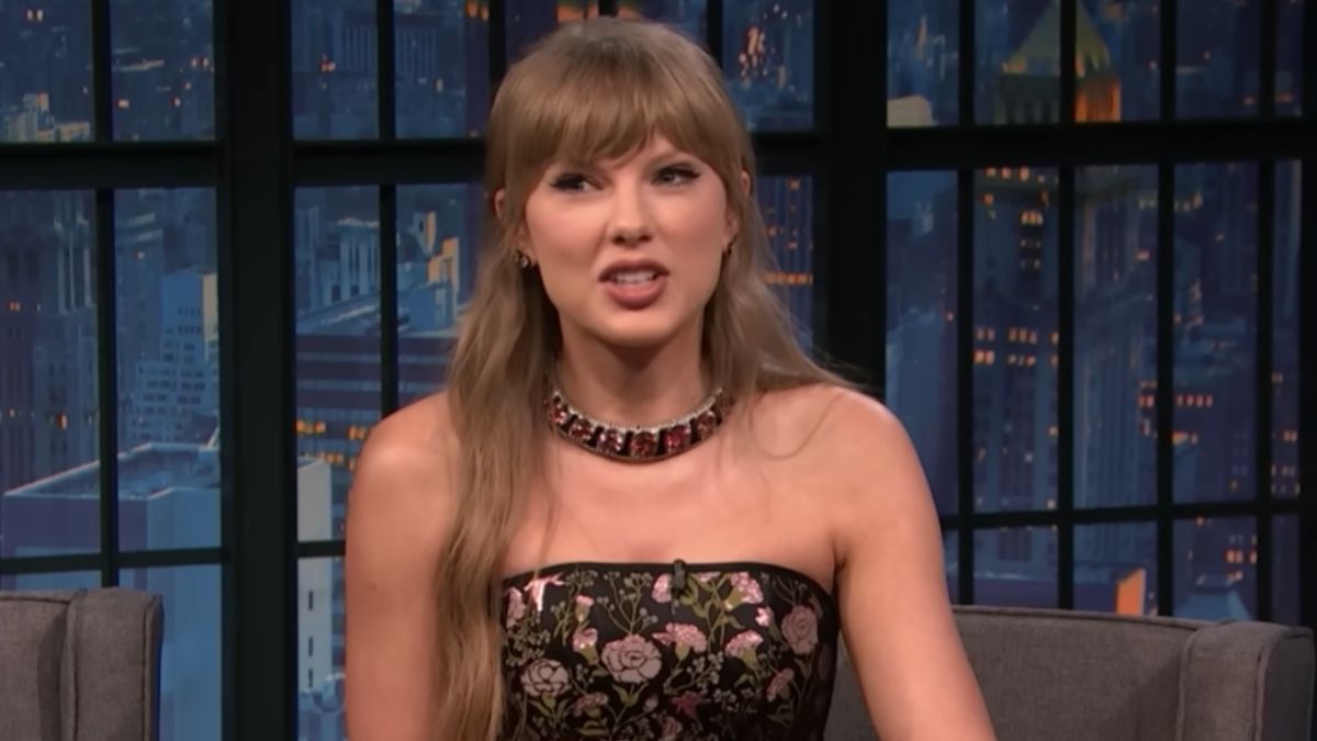 Taylor Swift Fans Blast TMZ Over One Wedding Exclusive — Report ...