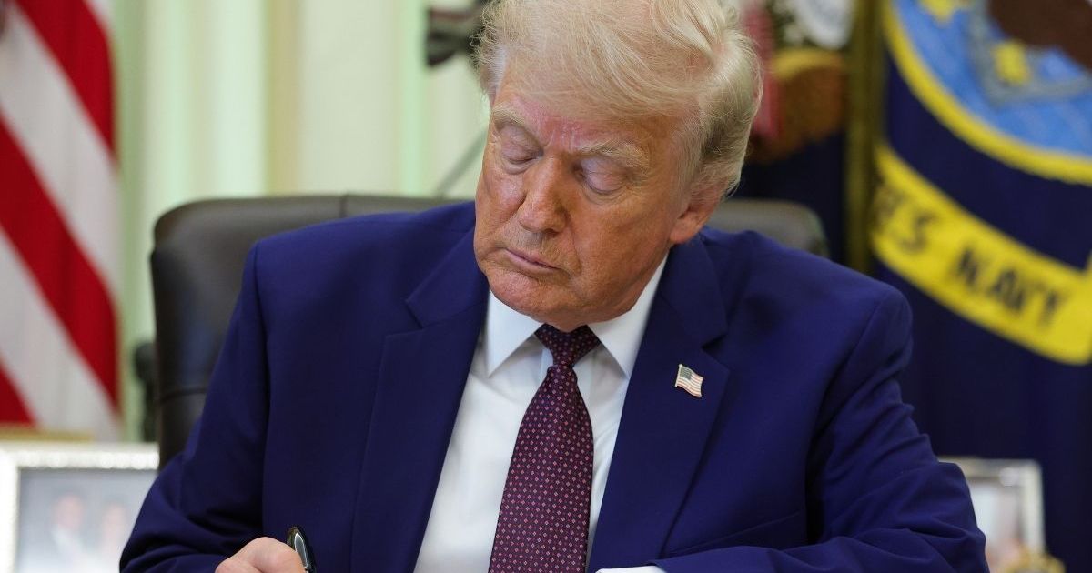 Donald Trump Gives Major Update on Iran Peace Deal Negotiation ...