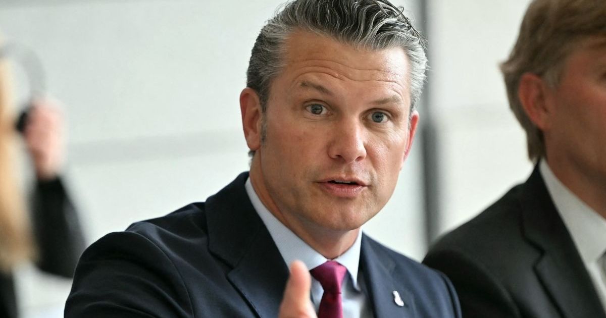 Pete Hegseth’s Bench Press Video Sparks Debate Over His Form - Reality Tea