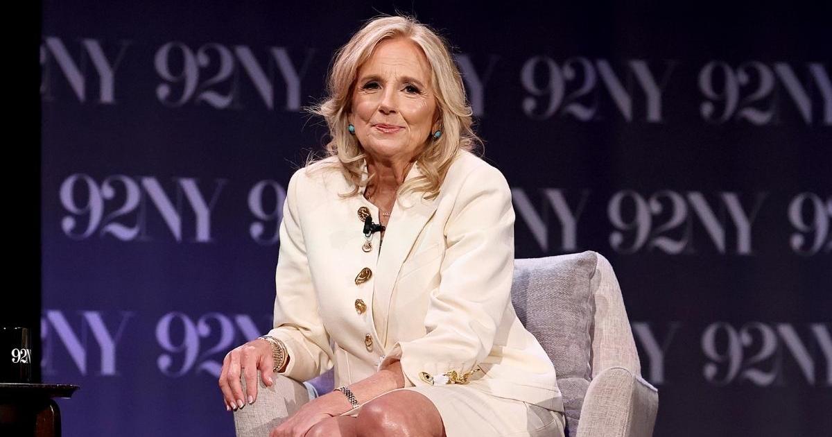 Jill Biden Reveals She Blocked Michelle Obama From Attending Her Mother ...