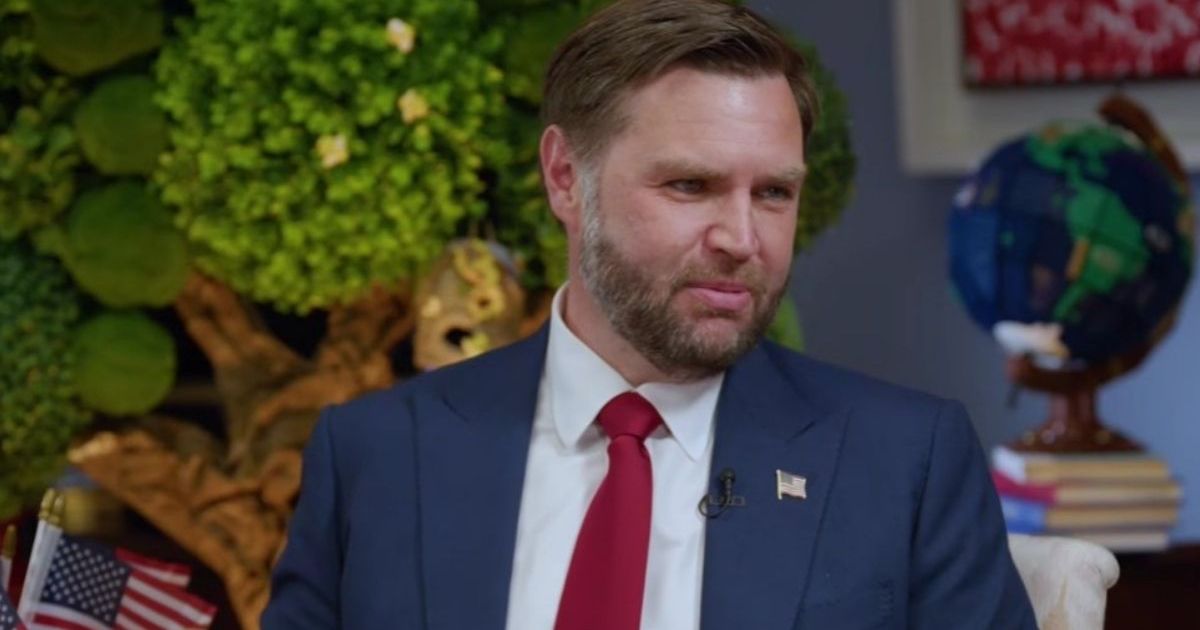 JD Vance's Awkward Gesture With Wife Usha Raises Eyebrows - Reality Tea